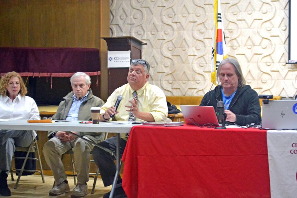 CB 11 objects to proposed Q31 route | | qchron.com