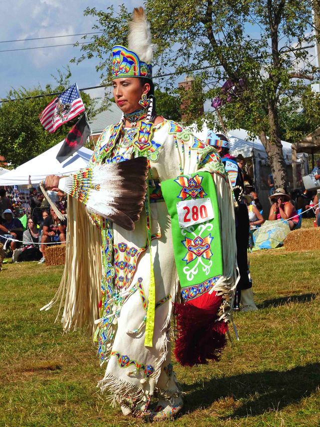 Pow-Wow at farm museum | | qchron.com