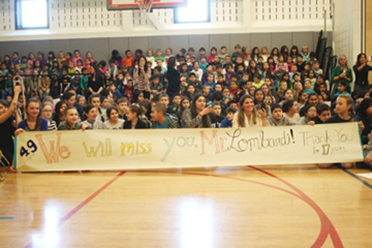 PS 49 honors its departing principal | | qchron.com