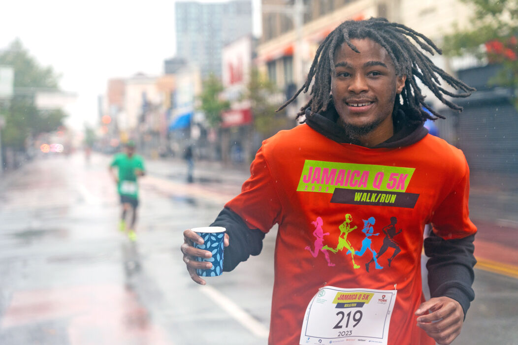 PO Brett Boller honored at Jamaica 5K | | qchron.com