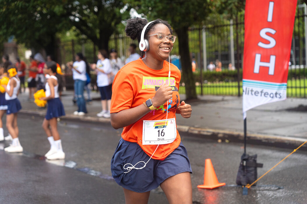 PO Brett Boller honored at Jamaica 5K | | qchron.com
