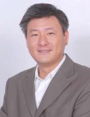 James Wu says he’s the one for Liu’s council seat | | qchron.com