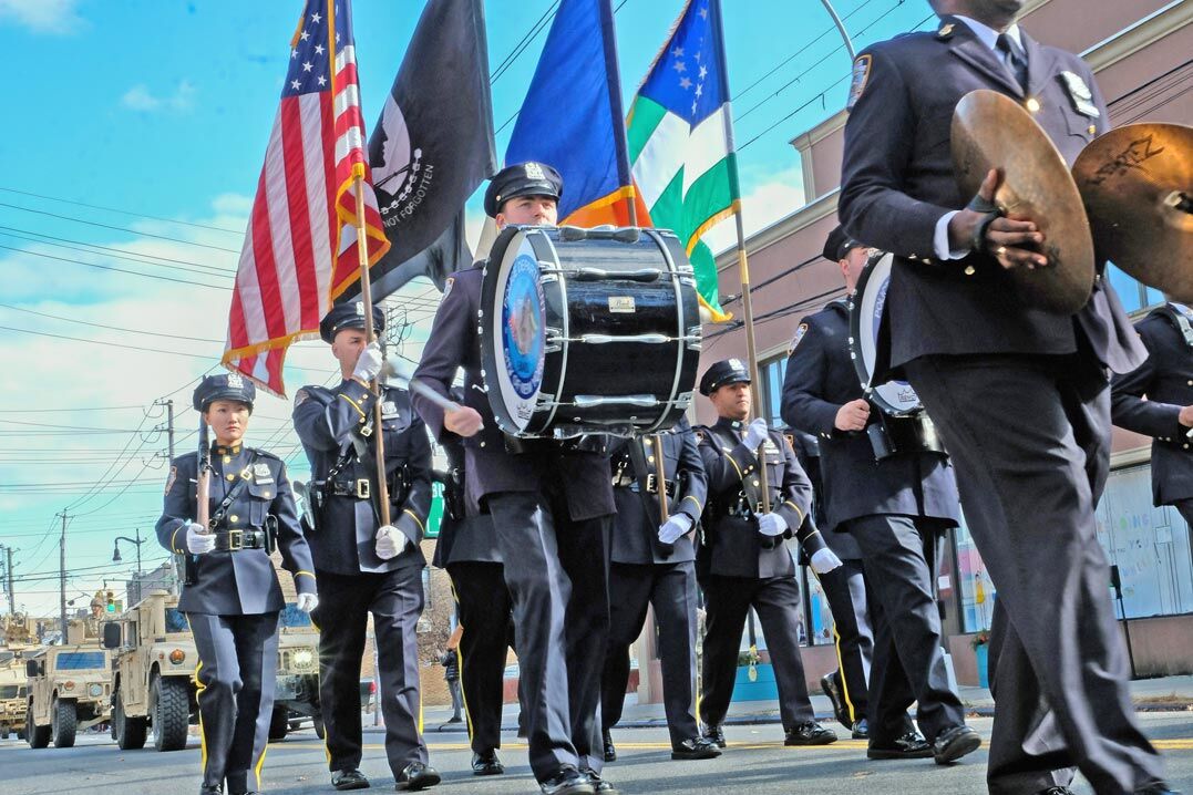 Celebrating those who answered the call | | qchron.com