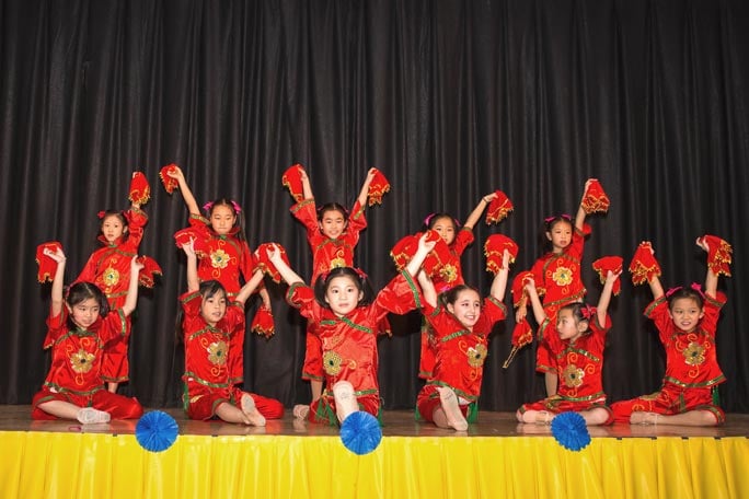 PS 203 celebrates Year of the Horse | | qchron.com