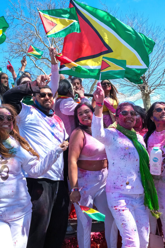 Colors galore at annual Phagwah Parade | | qchron.com