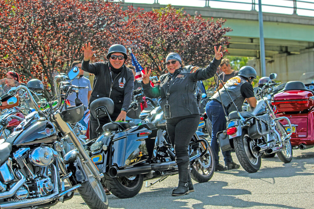 Hundreds pay respects at the Run for Richie | | qchron.com