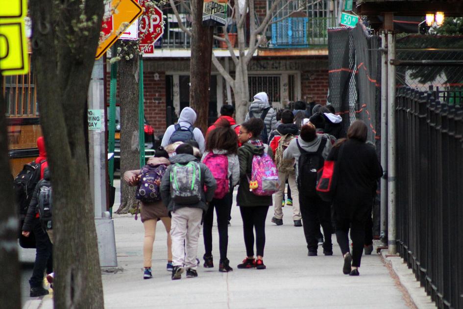 Nyc Elementary Schools To Resume In Person Learning Qchron
