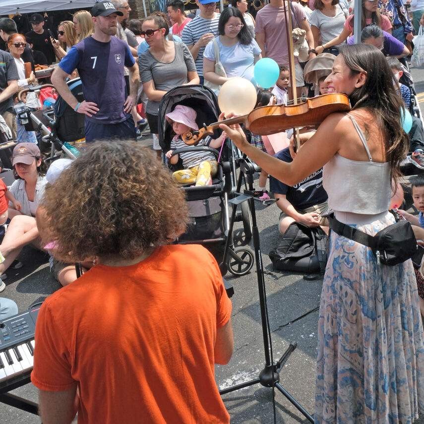 All’s (street) fair in Forest Hills | | qchron.com