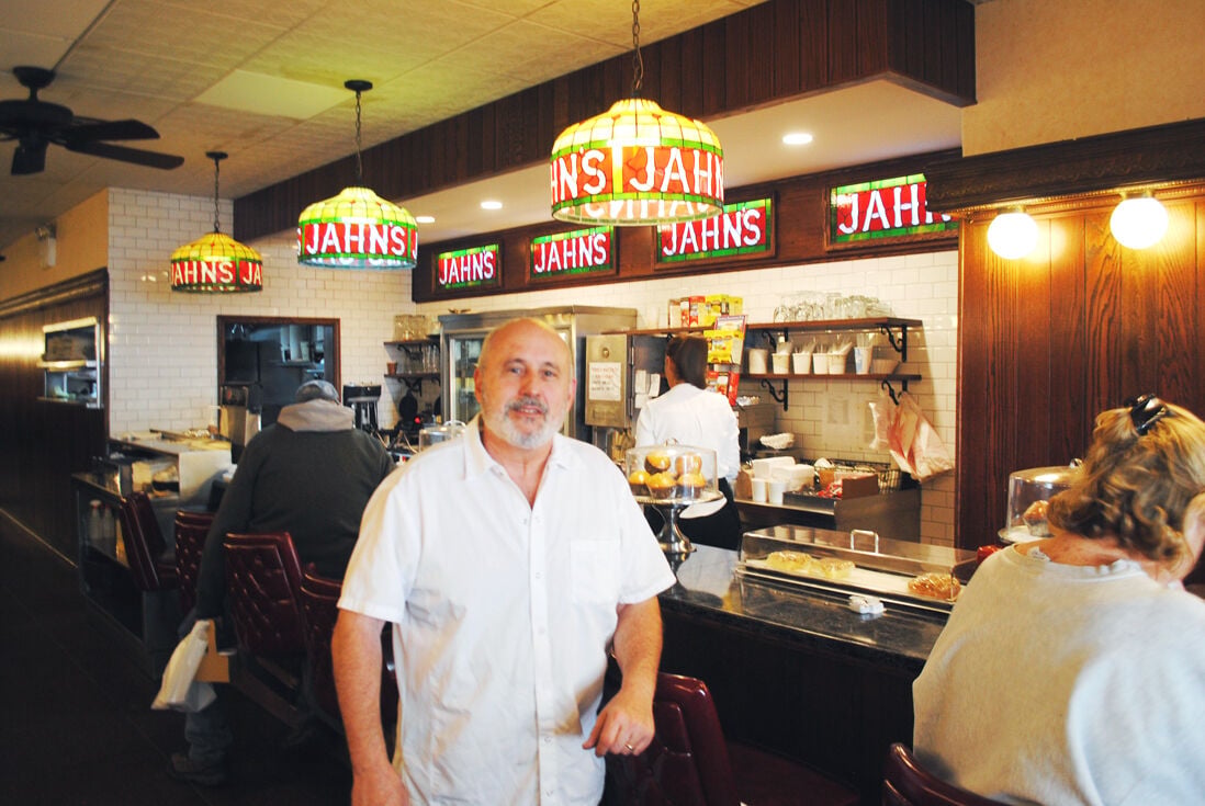 Jahn’s: history & the Kitchen Sink | | qchron.com