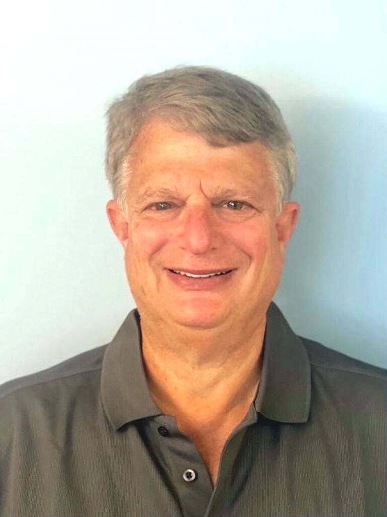 Fresh Meadows native Myers to talk new book | | qchron.com