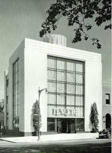 Rex Cole Showroom, Flushing | | qchron.com