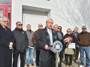 Avella plans attack on new developers | | qchron.com