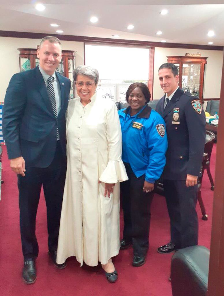 Shea-ing hello | | qchron.com