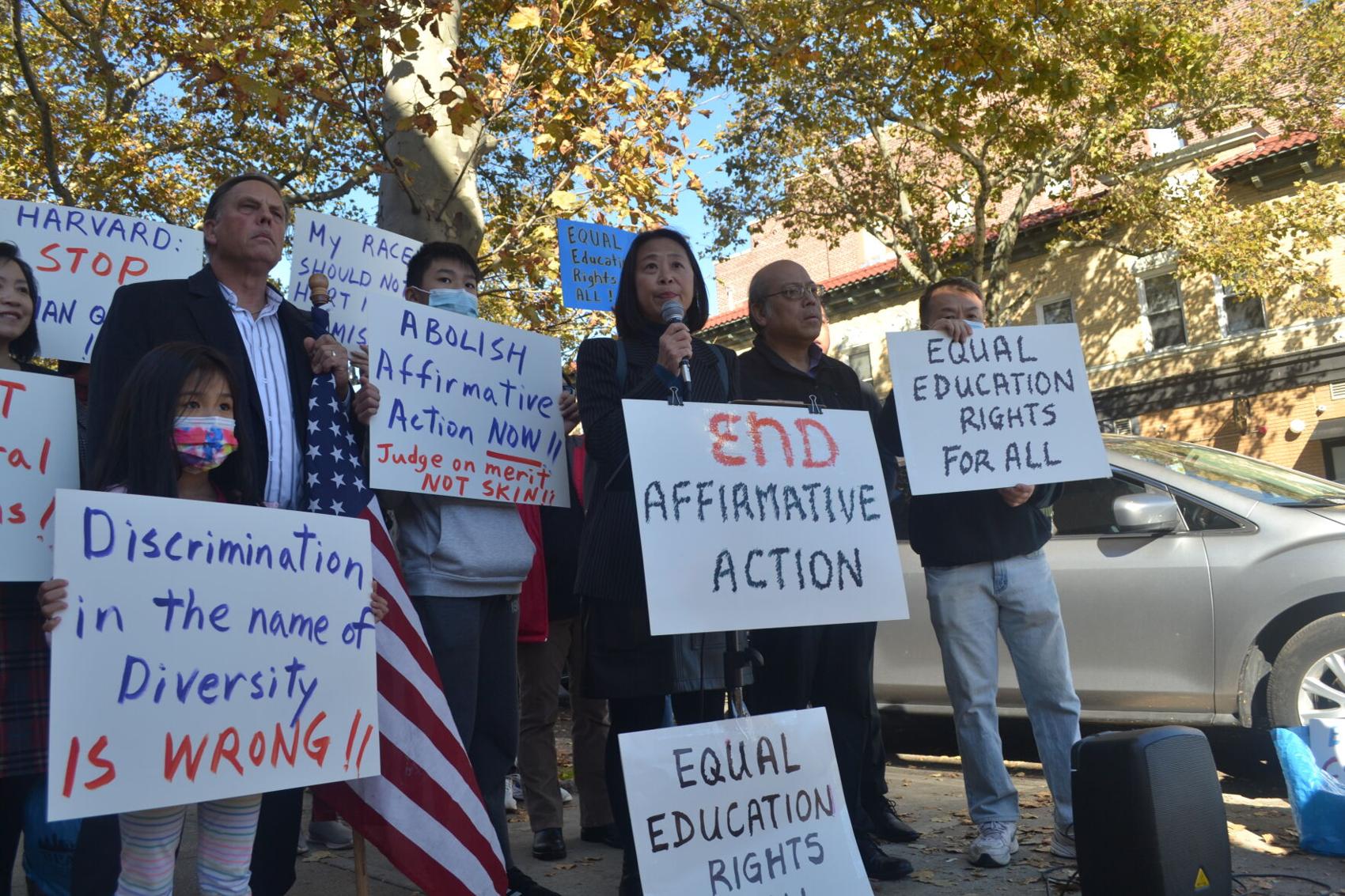 Anti-affirmative action rally held in Bayside | | qchron.com