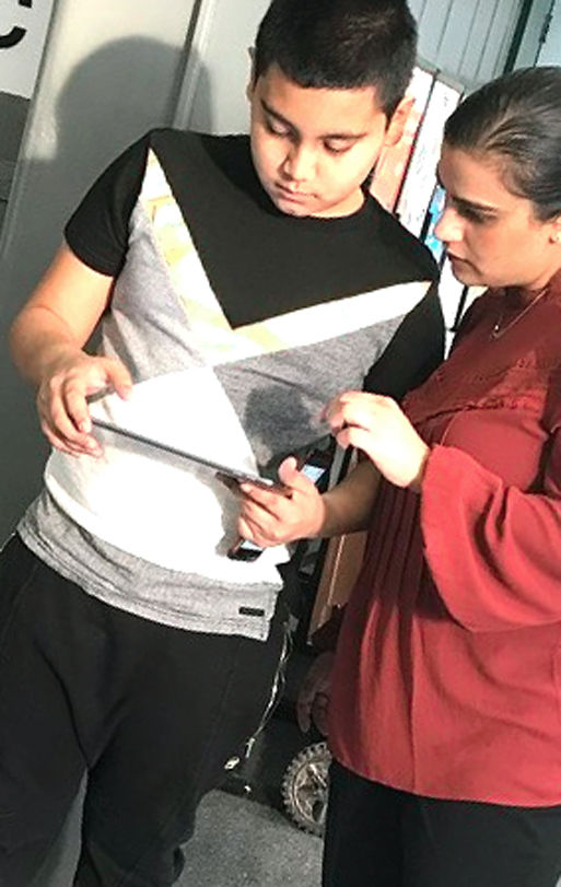 Explaining coding to parents at PS97Q | | qchron.com