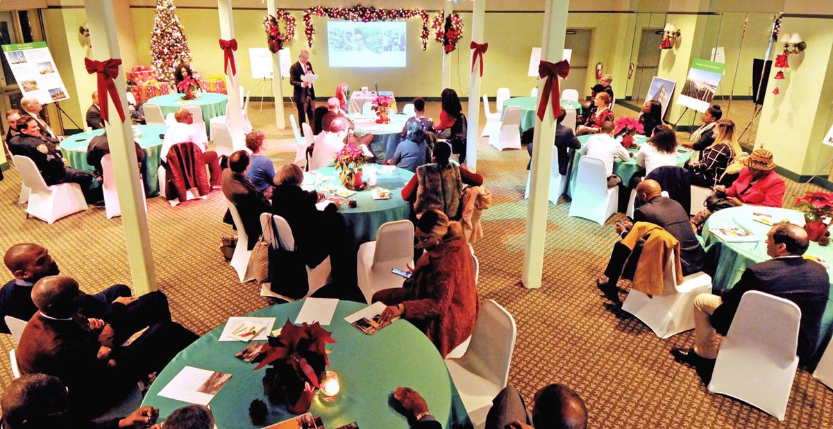 A business holiday at GJDC | | qchron.com