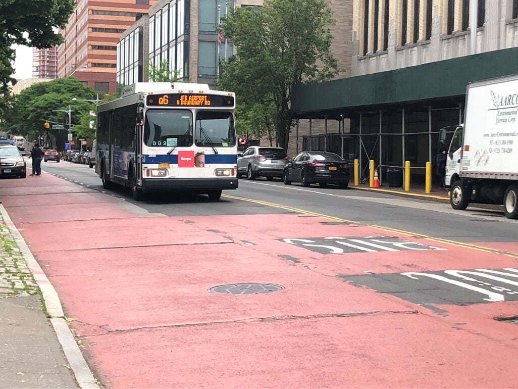 MTA: lane cameras coming to Q6 bus | | qchron.com