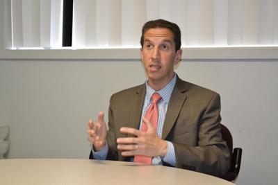 Goldfeder to fight for legal fighting | | qchron.com