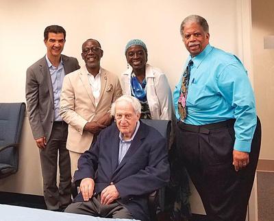 Longtime public aide Joe Goldbloom dies | | qchron.com