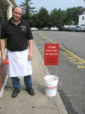 Whitestone Shopping Center Called Hazard For Parked Cars | | qchron.com