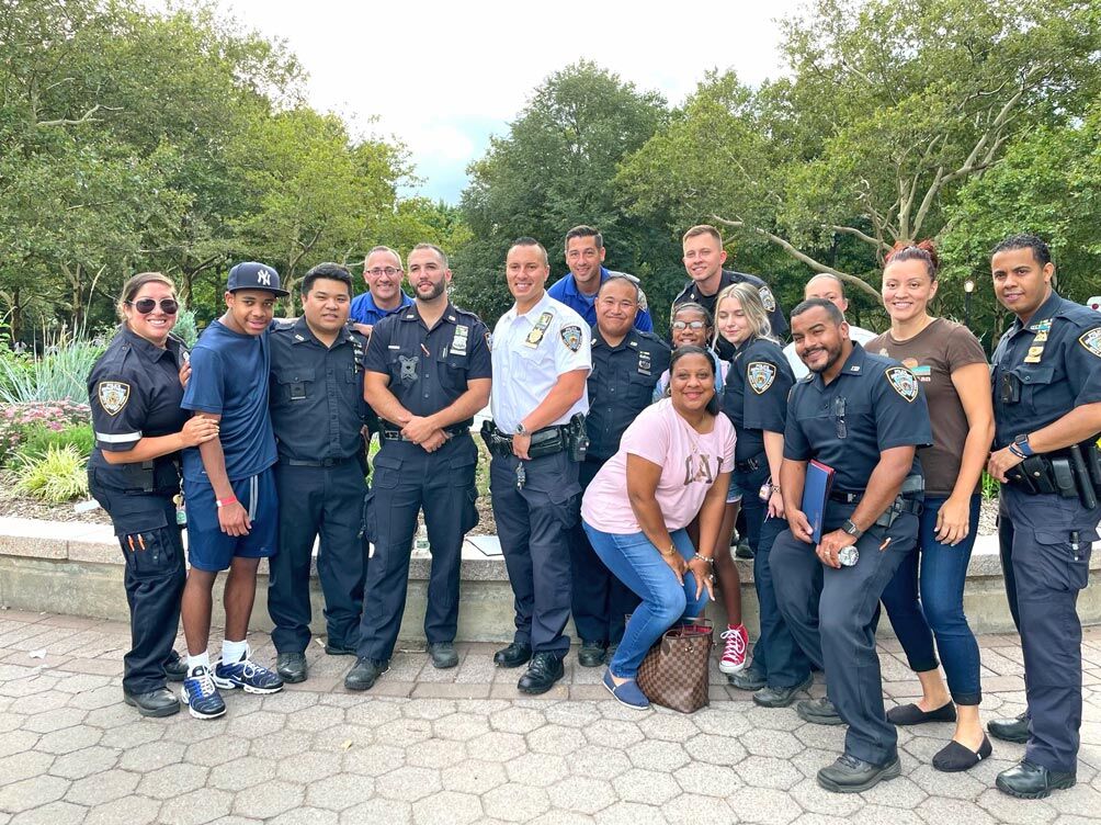 Somebody called the cops! | | qchron.com