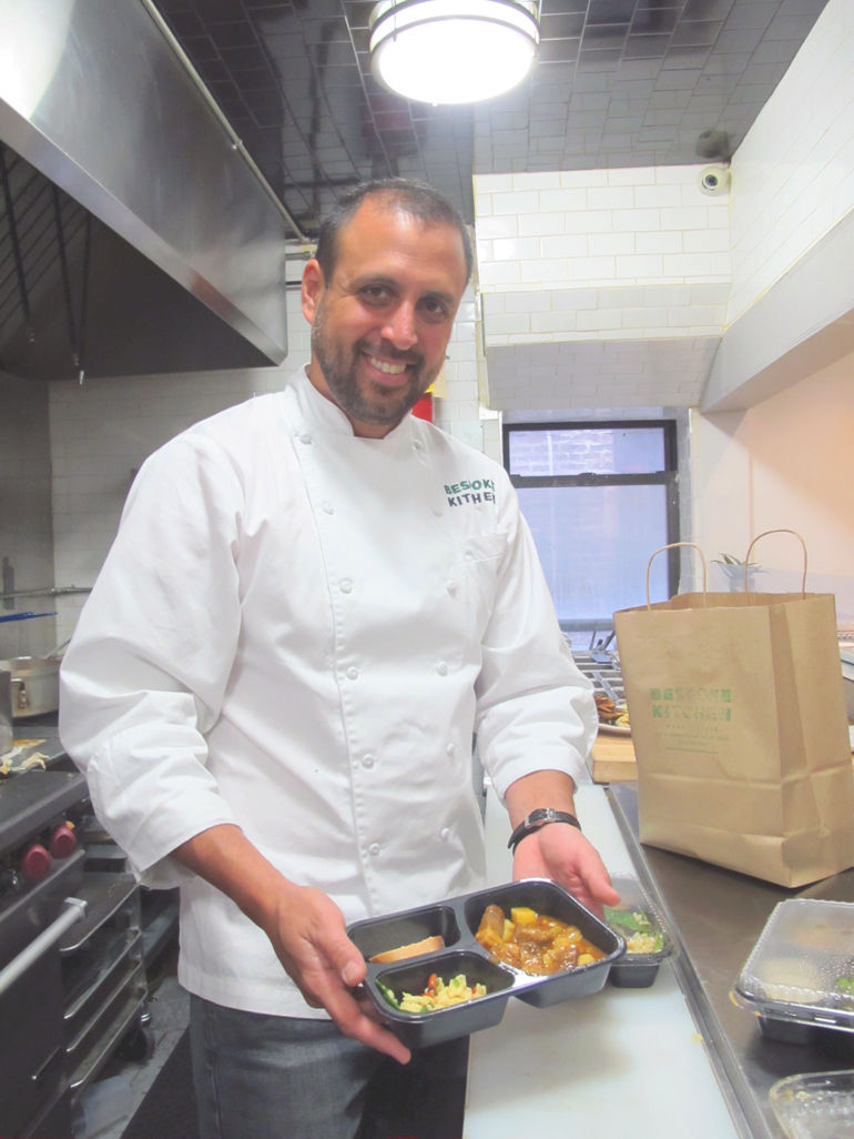Celebrity NYC chefs feed Queens seniors | | qchron.com