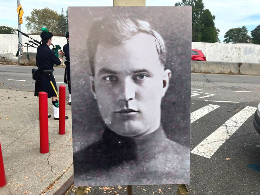 Fallen hero | | qchron.com