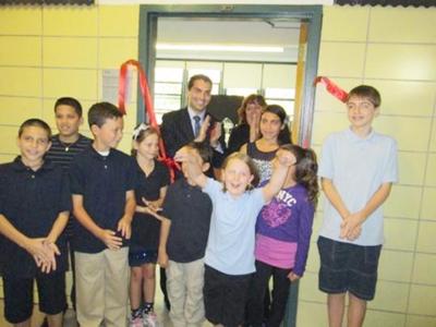 PS 232’s new science lab | | qchron.com