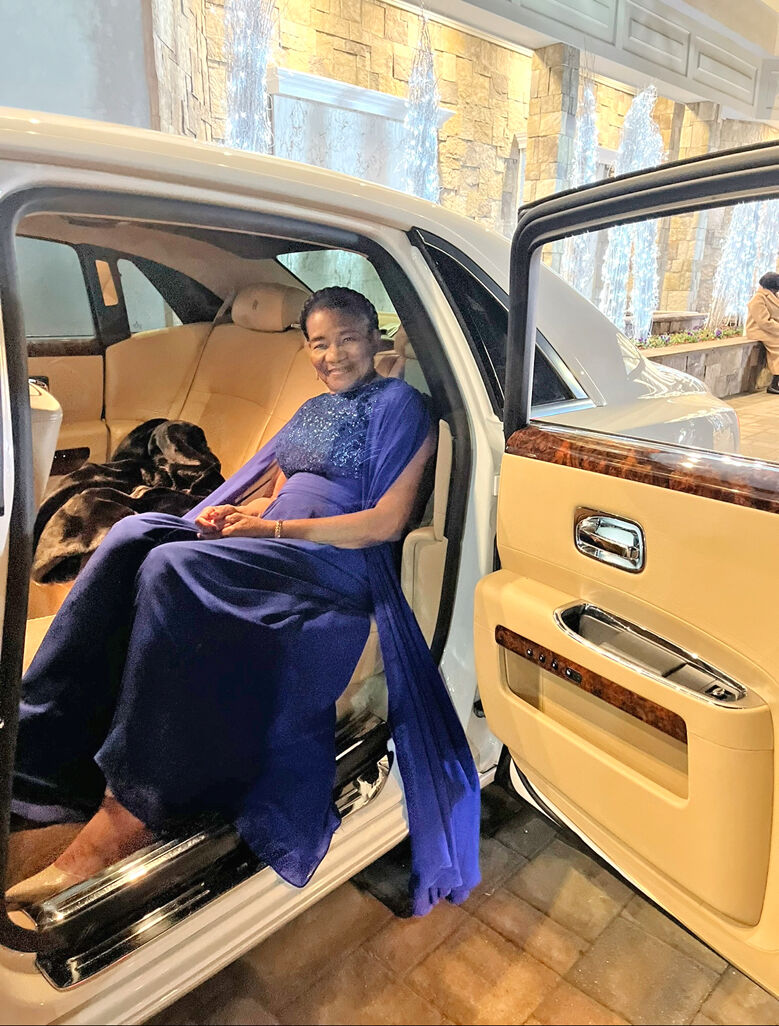 Judge, single mother both honored at gala | | qchron.com