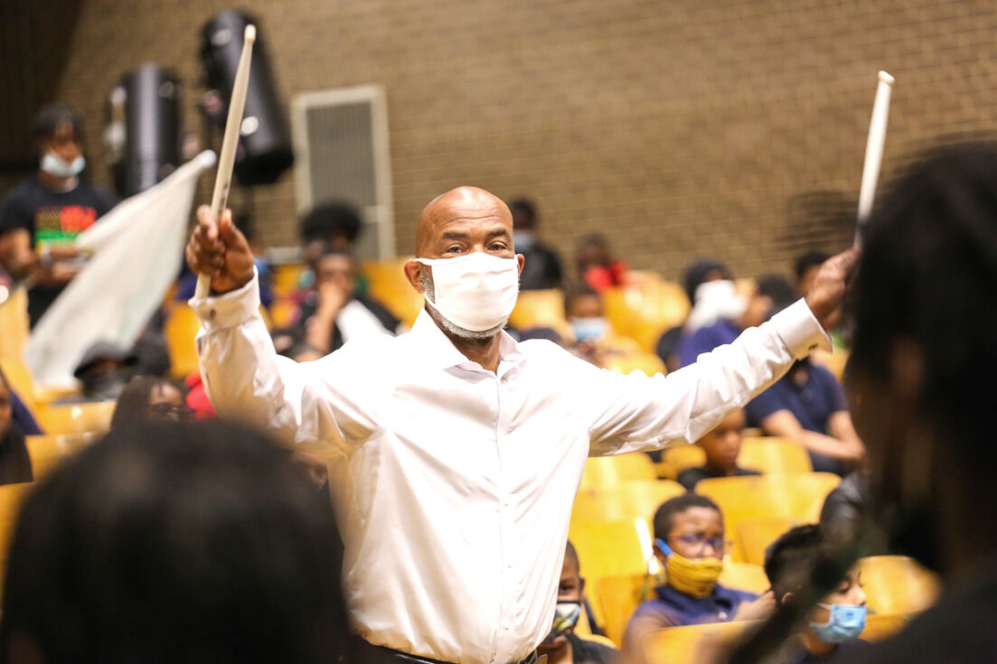 MS 72 celebrates Juneteenth in style | | qchron.com
