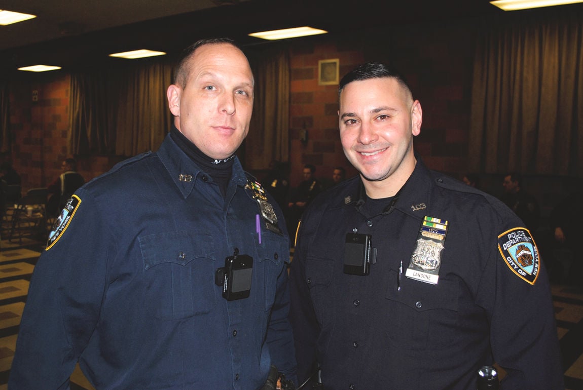 NYPD rolls out body cameras in the 103rd | | qchron.com