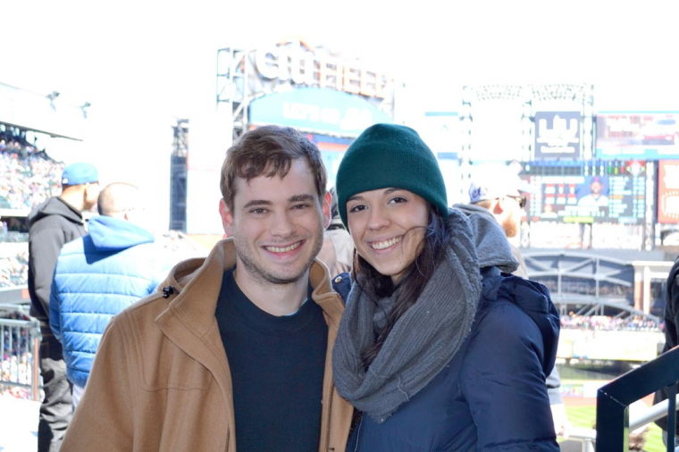 Mets fans kick off the 2014 season | | qchron.com