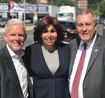 Van Bramer, Dromm back Melissa Sklarz | | qchron.com