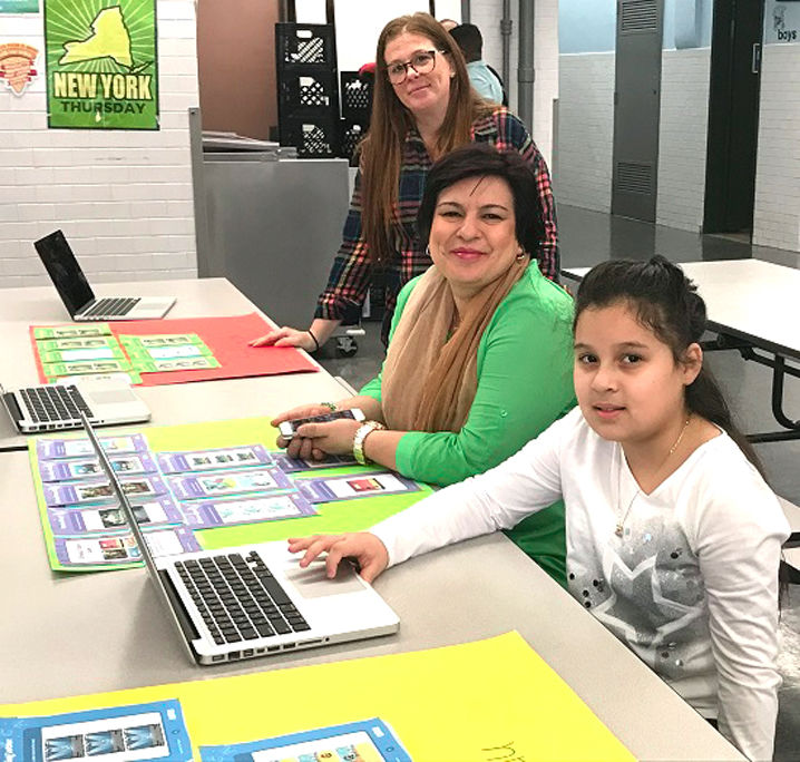 Explaining coding to parents at PS97Q | | qchron.com