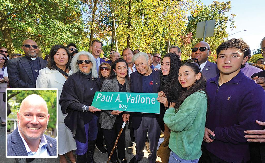 Queens celebrates Paul Vallone’s life | | qchron.com