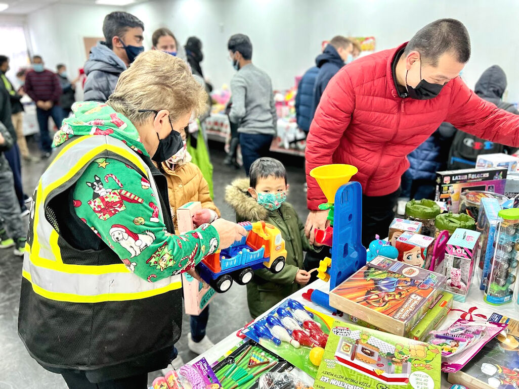 Toys galore in Ozone Park | | qchron.com