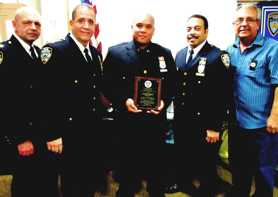 106th Pct. cops are honored | | qchron.com