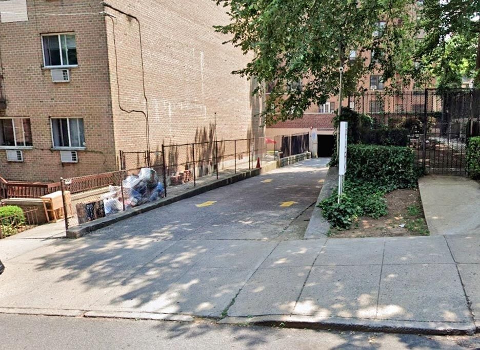 Foehner takes plea deal on gun charge | | qchron.com