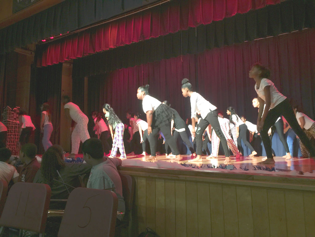 MS 226 school happenings ... | | qchron.com