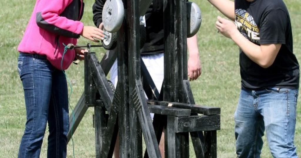 6th annual Trebuchet competition