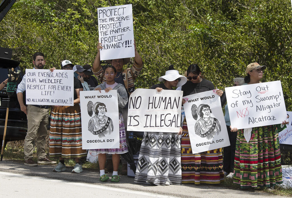 Ottumwa meatpacking workers have work visas revoked