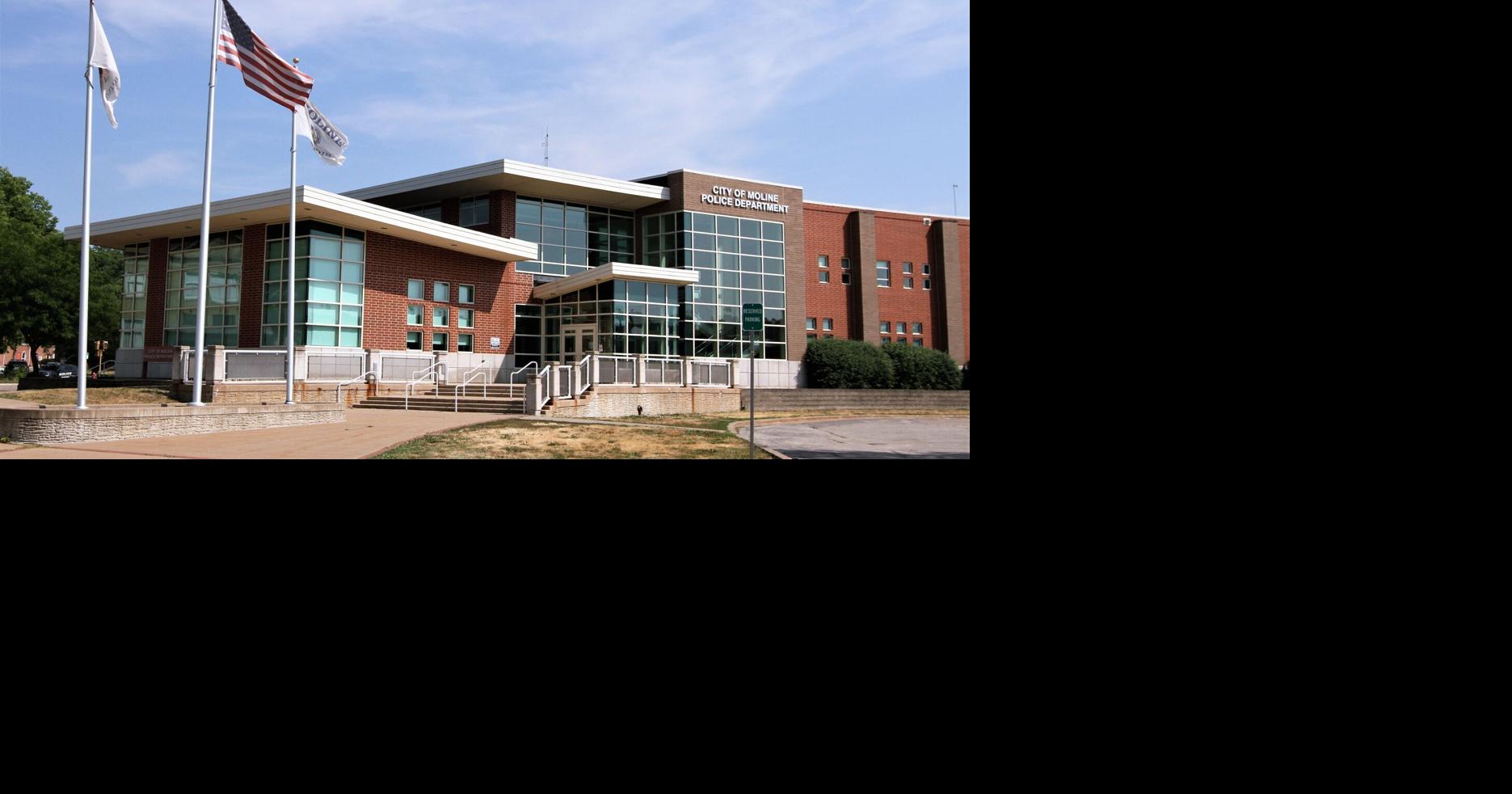 Moline council approves 3-year police contract