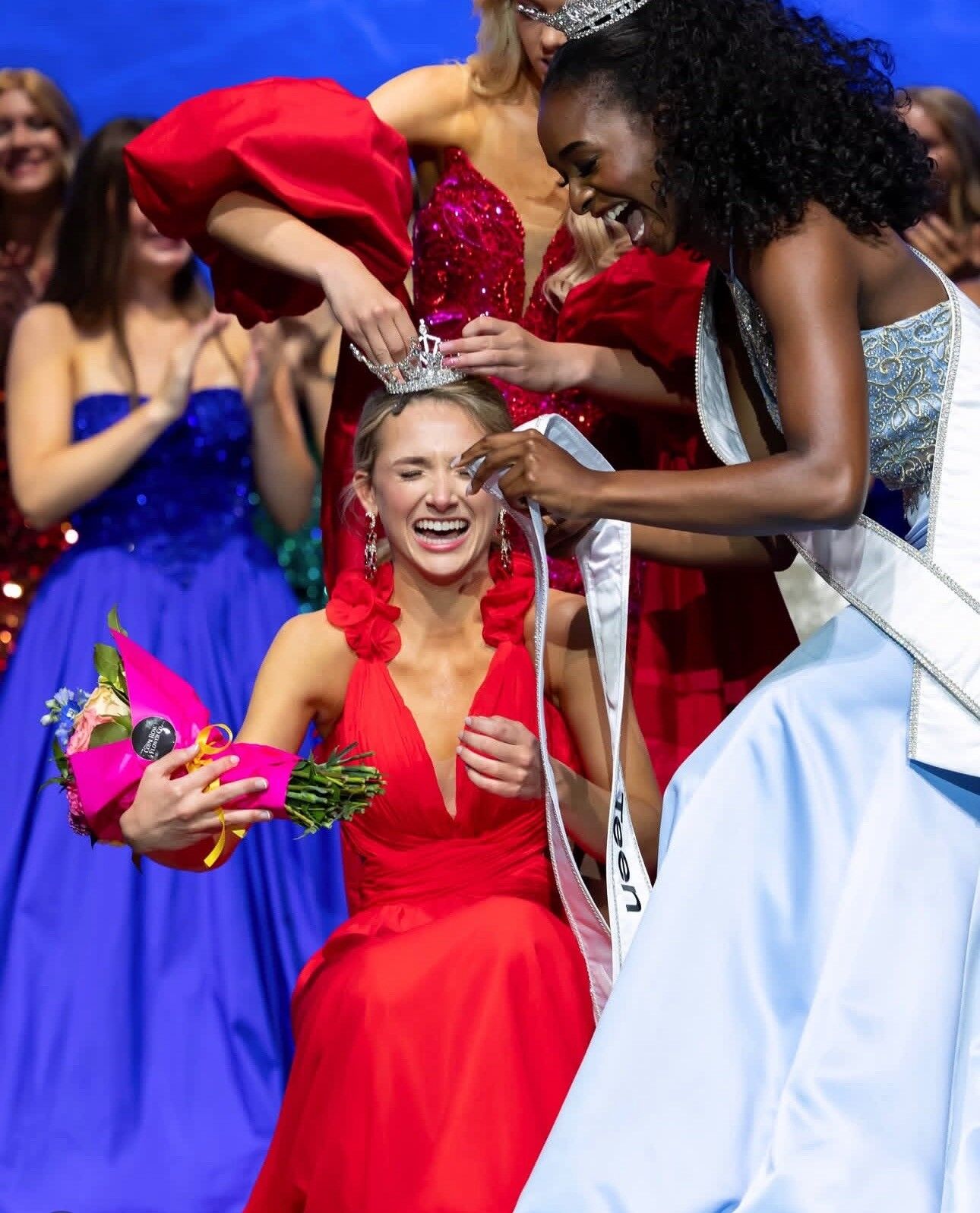 Miss Iowa's Teen and Miss Iowa crowned in Davenport IA