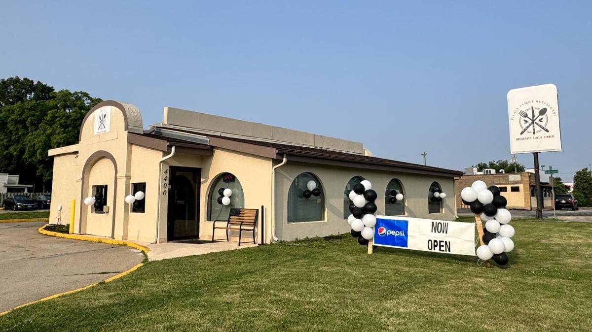 New restaurants, hours, specials at Quad-Cities businesses