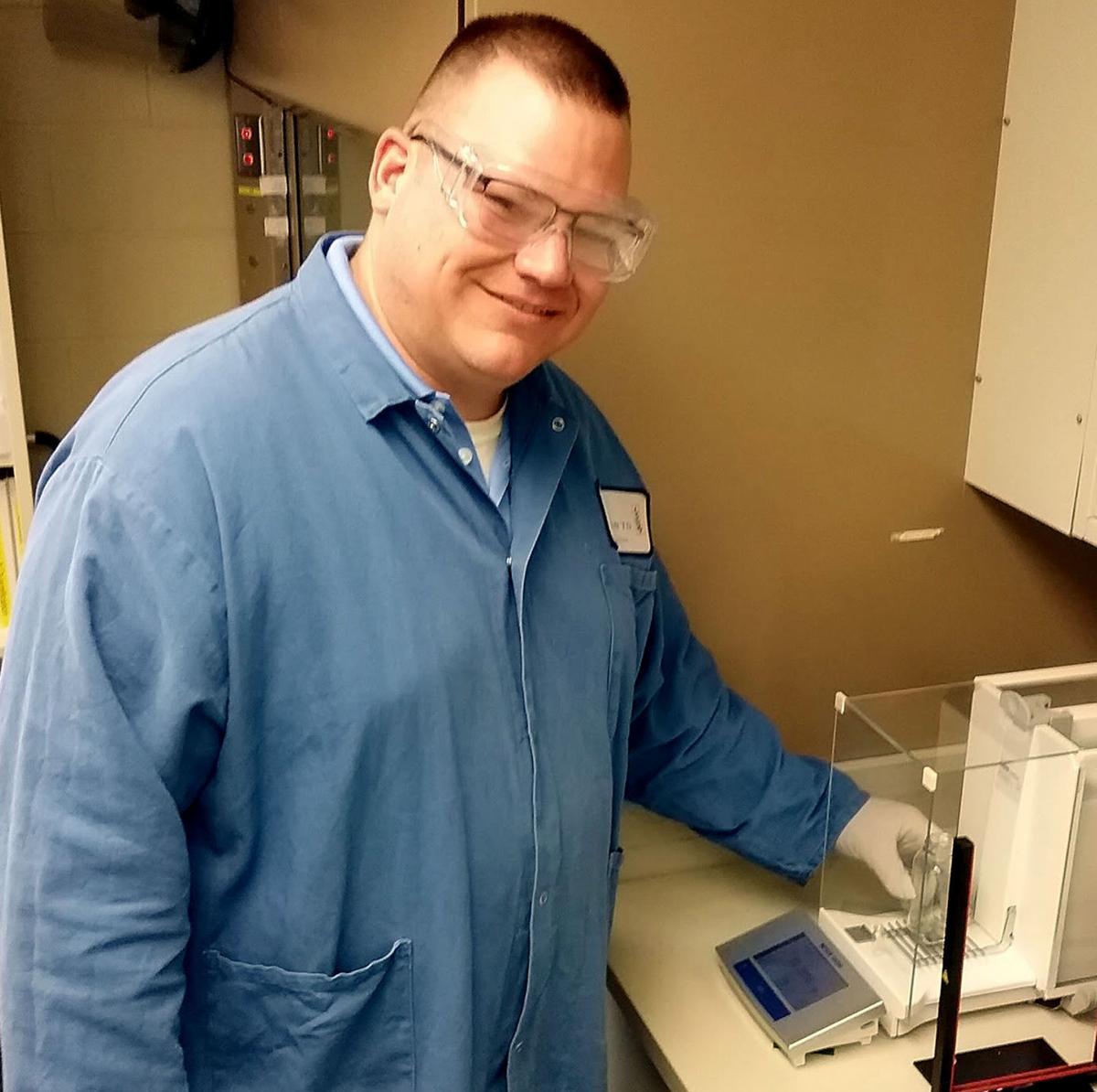 Monsanto brings in two Davenport teachers to the lab