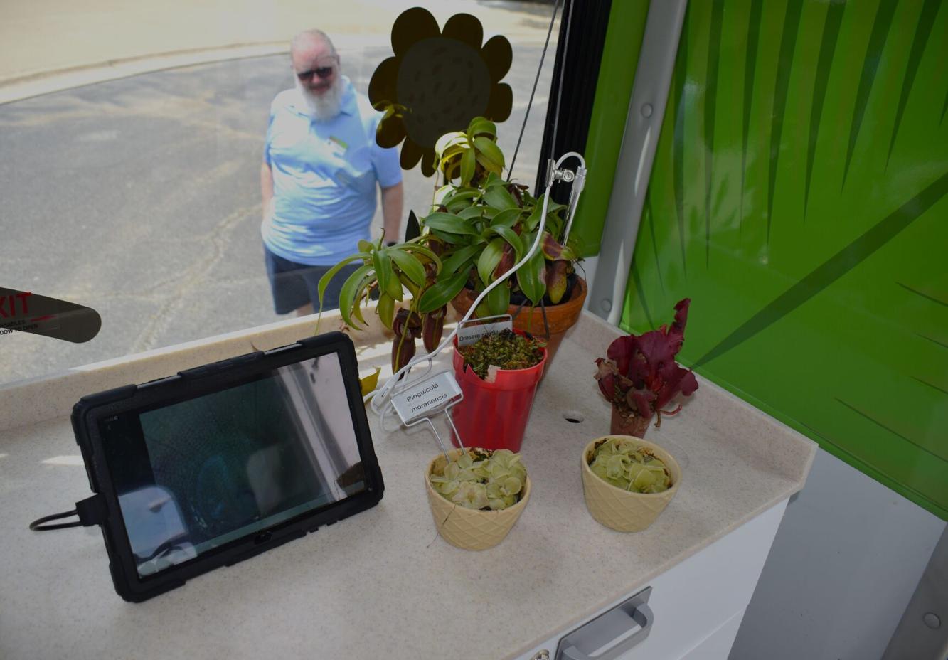 QC Botanical Center unveils Plant Discovery Bus