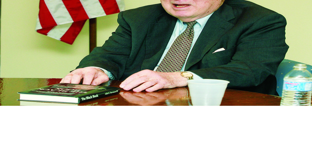 Reflections from a different era: Adlai III says Congress needs privacy