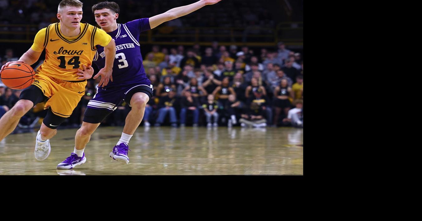 How will Iowa replace star point guard Bennett Stirtz