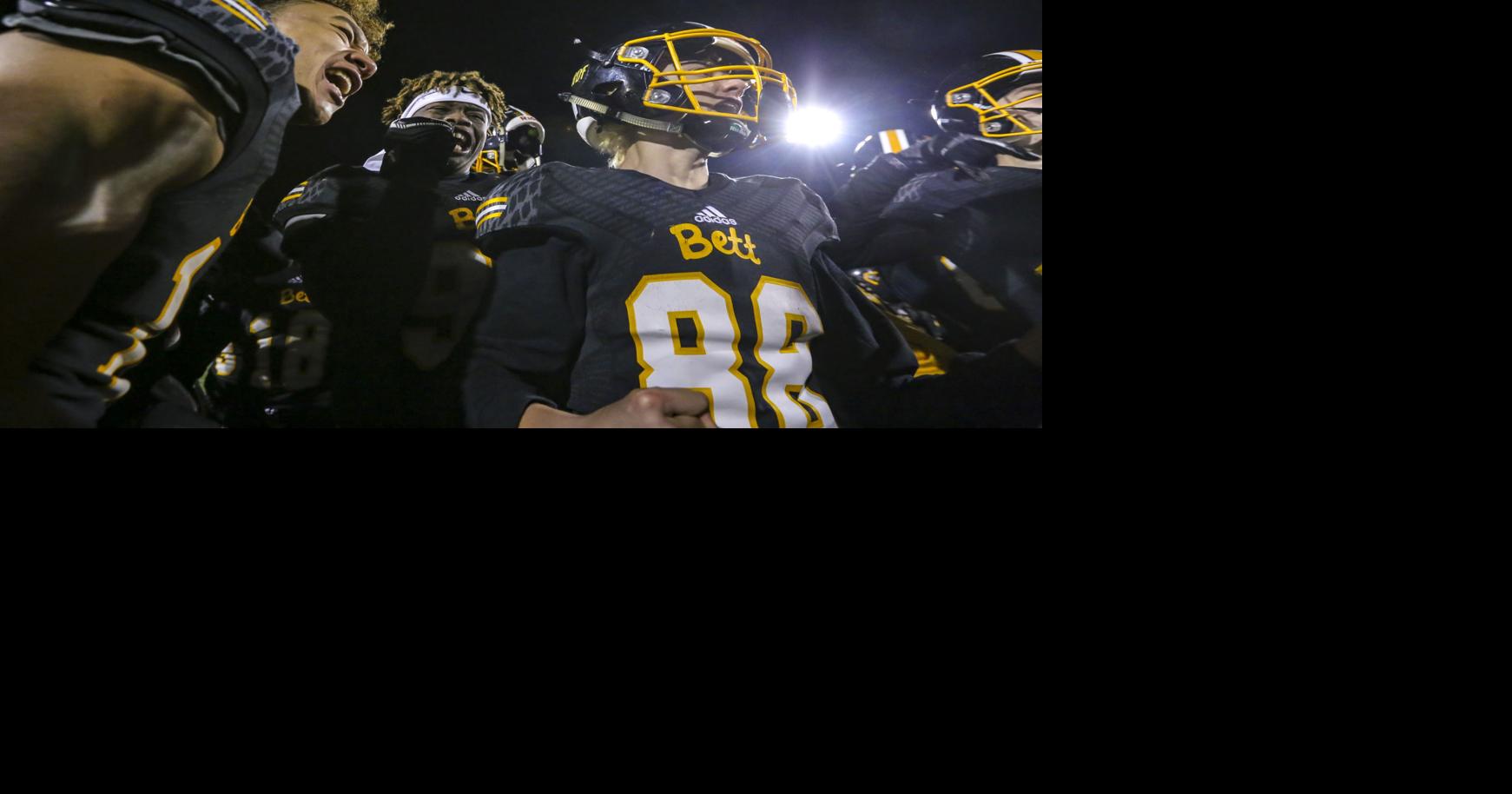 Photos: North Scott football at Bettendorf
