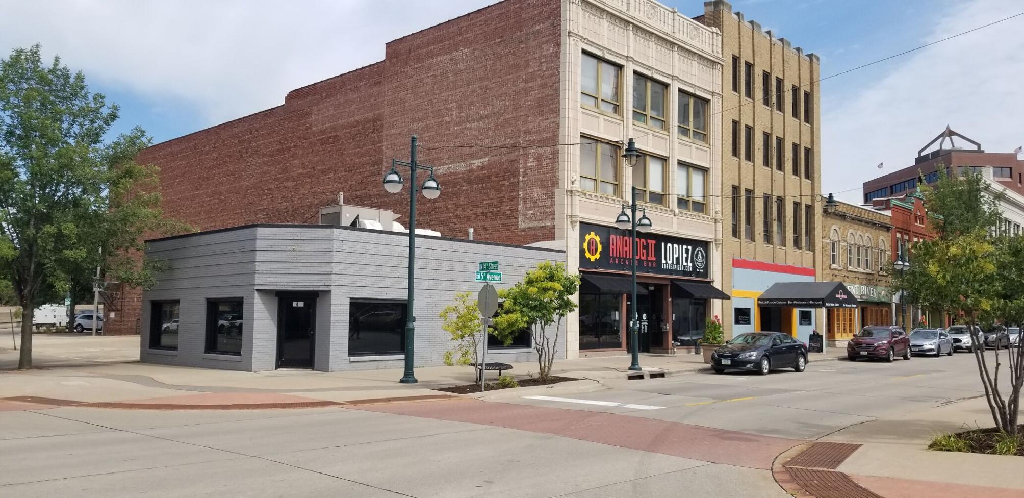 New fast-food bar coming to downtown Moline this spring
